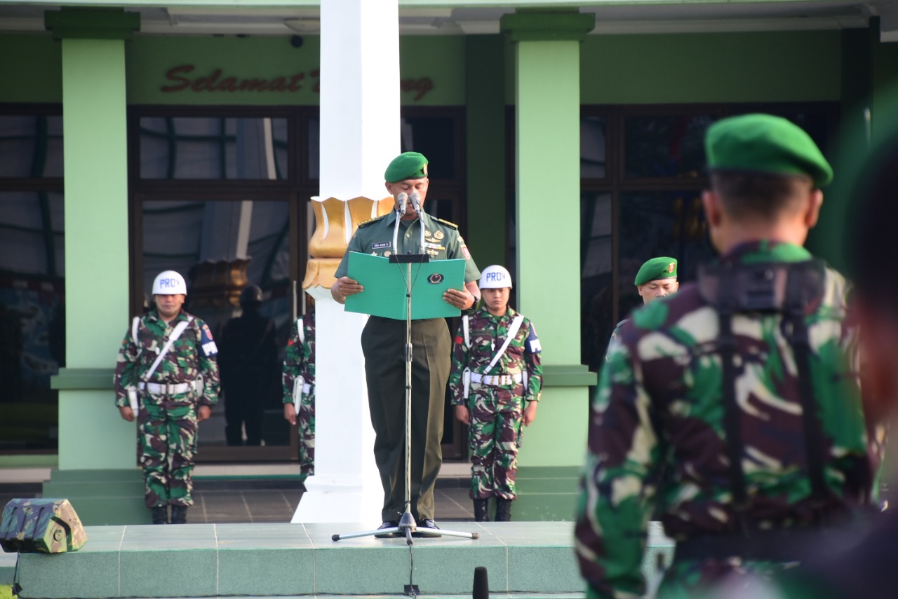 Mewujudkan Rasa Hormat Kepada Bendera Merah Putih, Korem 091/ASN Setiap ...